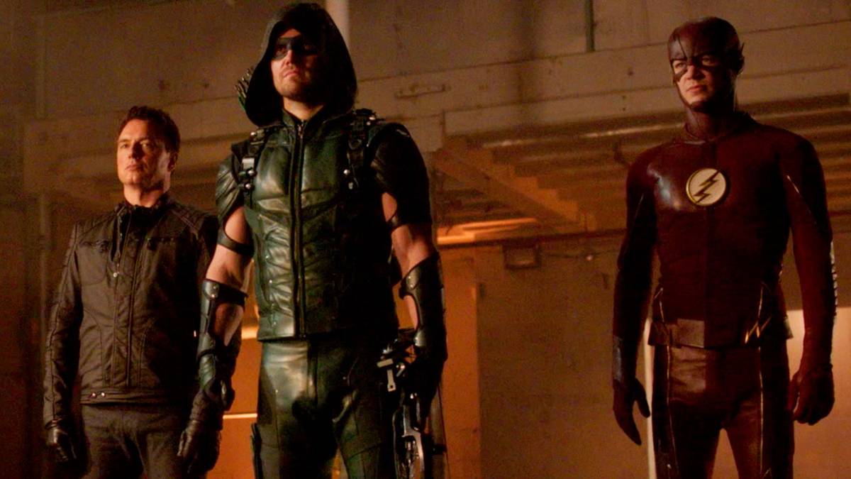Arrow Featurette Explores S4's Villains & Their Greatest Strengths