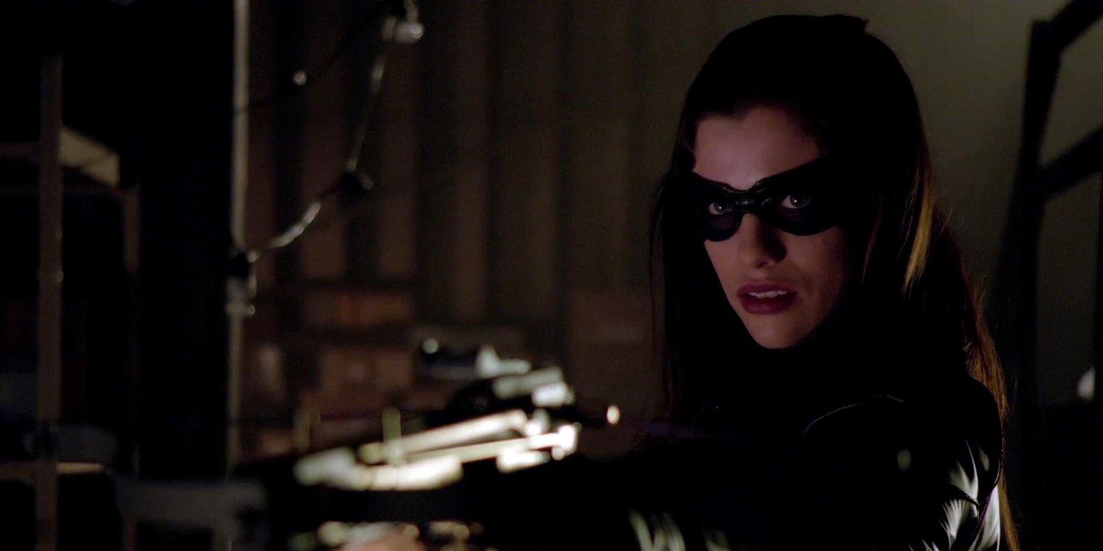 Arrow EP Wendy Mericle Wants More Female Villains, Huntress to Return