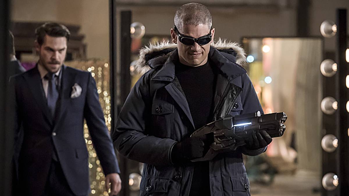 The Rogues Assemble in New Flash S3 Photos