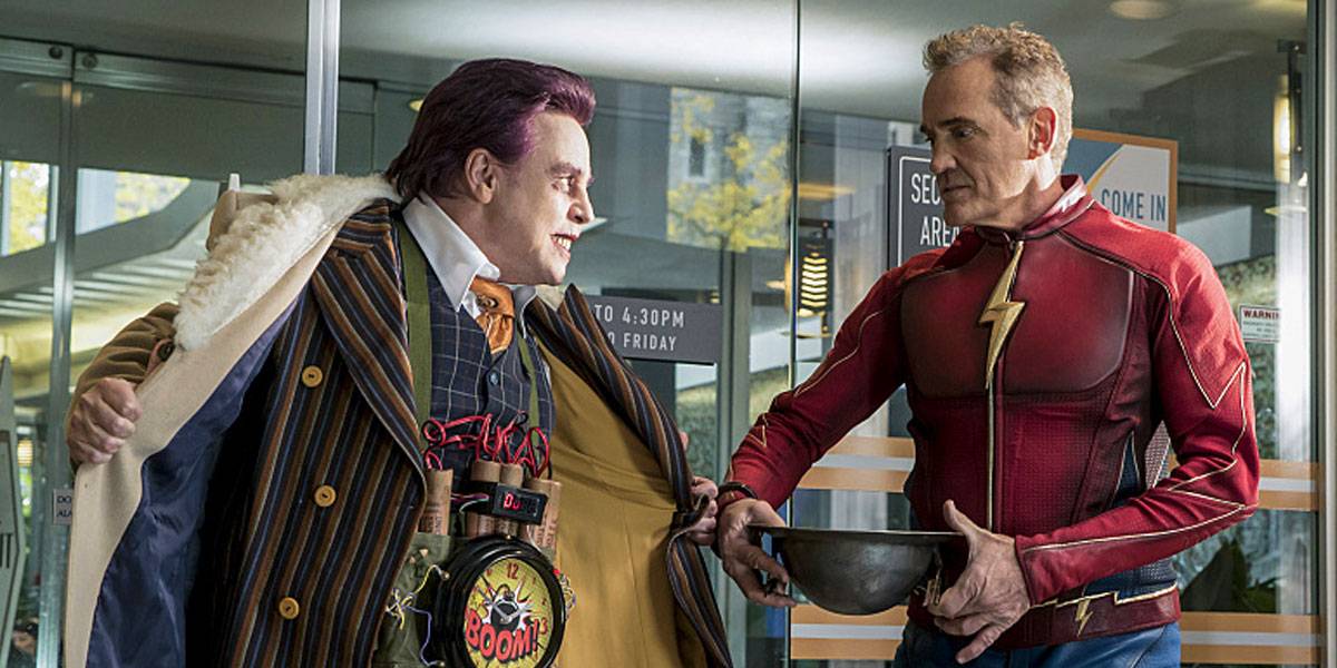 The Flash: Mark Hamill, John Wesley Shipp Return in New Photos