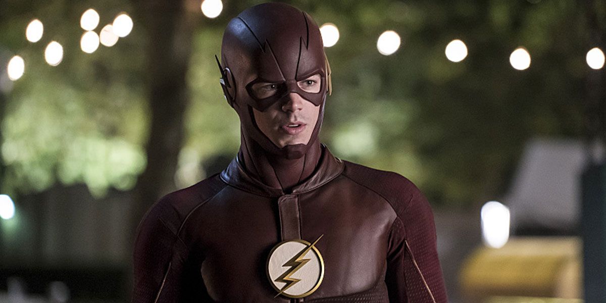 New Flash Photos May Spoil How Wally Gets His Speed | CBR