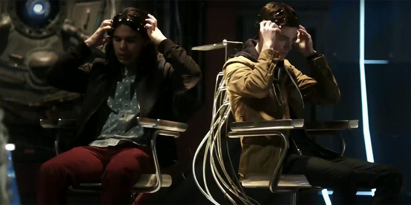 Barry and Cisco Travel Back To The Future In New Flash Promo