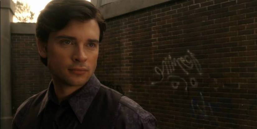 Smallville: 10 Things That Make No Sense About The Show