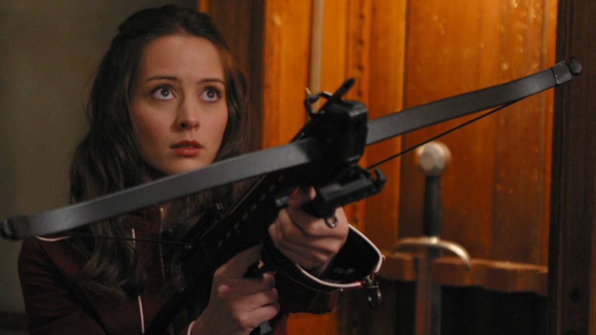 Angel's Amy Acker Had No Negative Whedon Experiences, But Supports ...