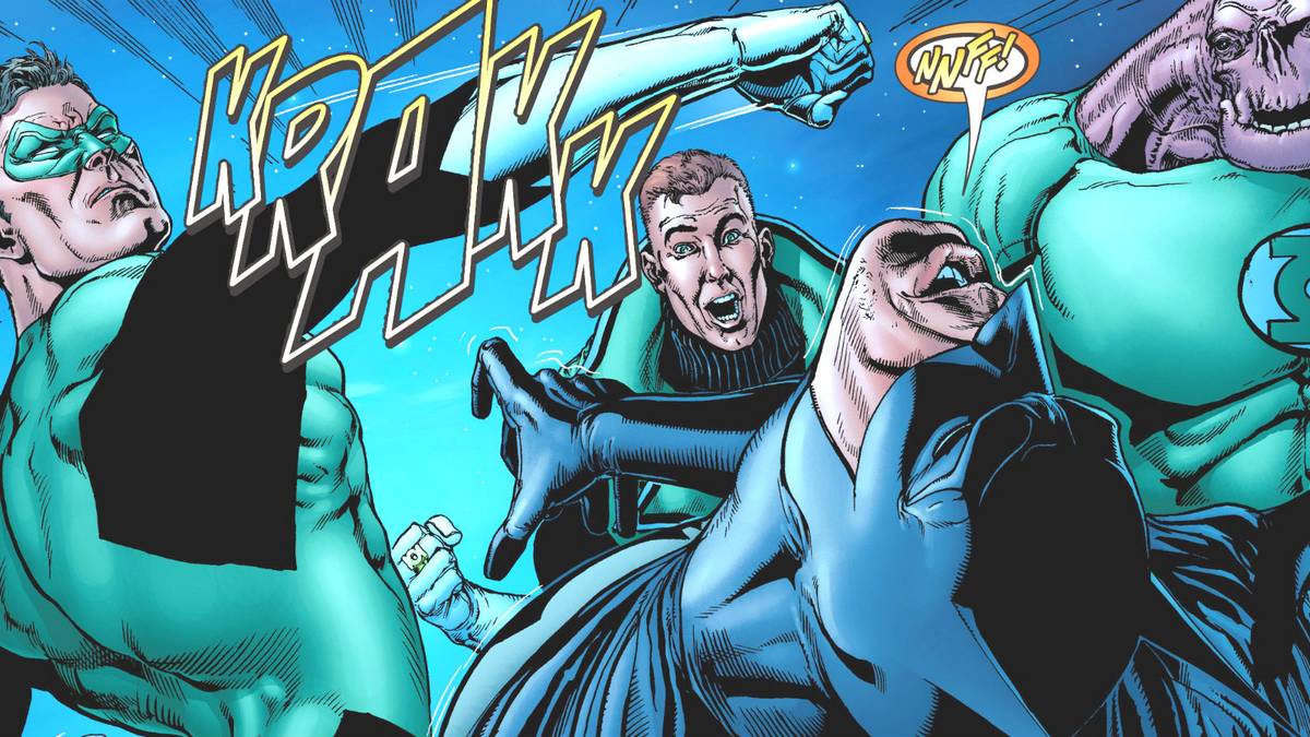 15 Superheroes Who Beat Up Batman