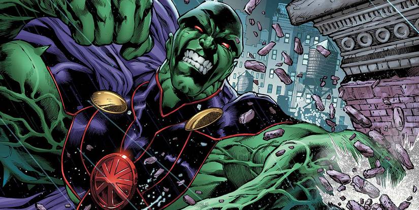 15 Superheroes You Forget Are Aliens