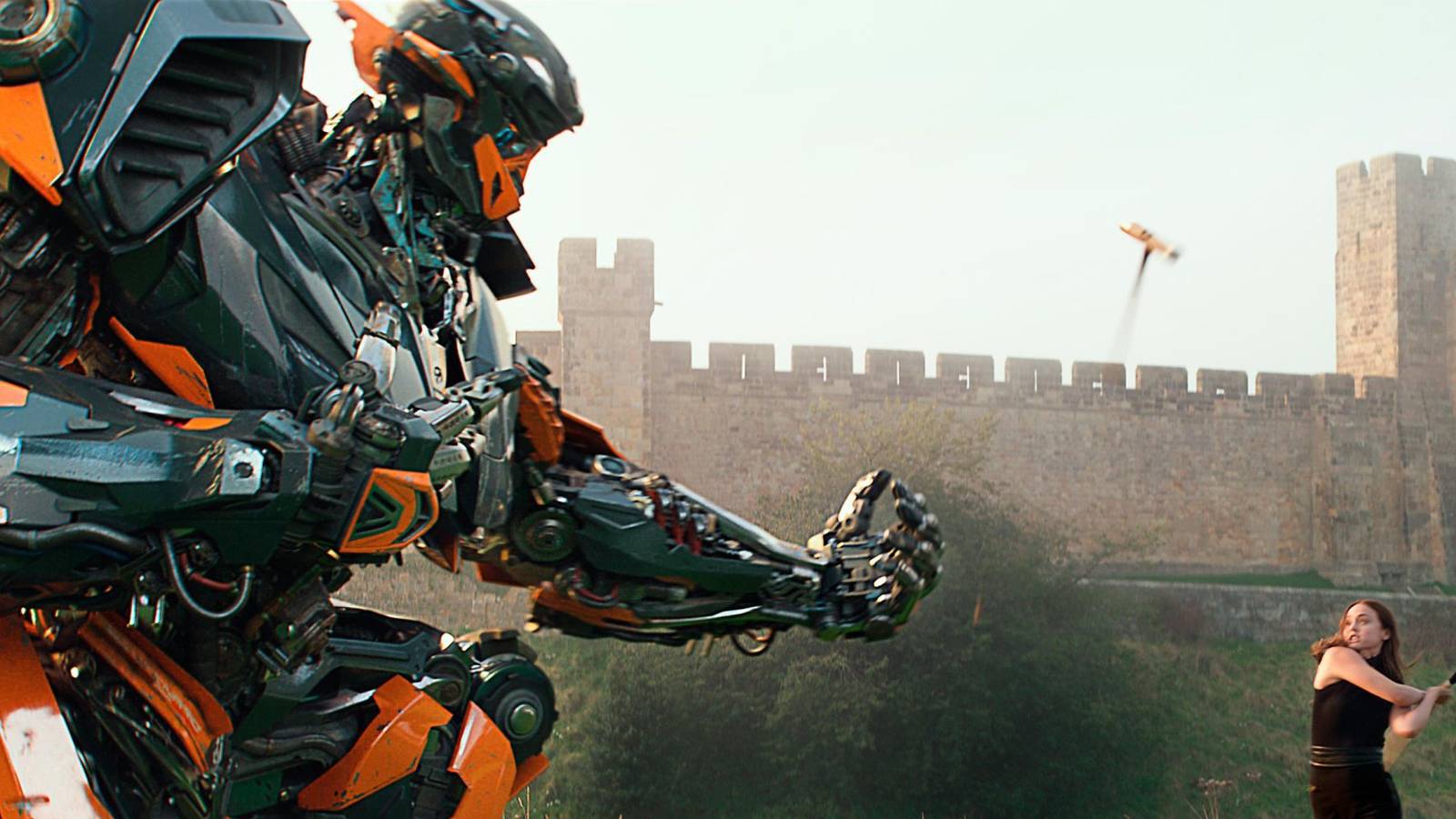 Transformers: The Last Knight Clip Introduces Hot Rod