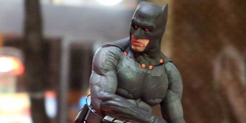Batman: 16 Things You NEVER Knew About His Cape And Cowl