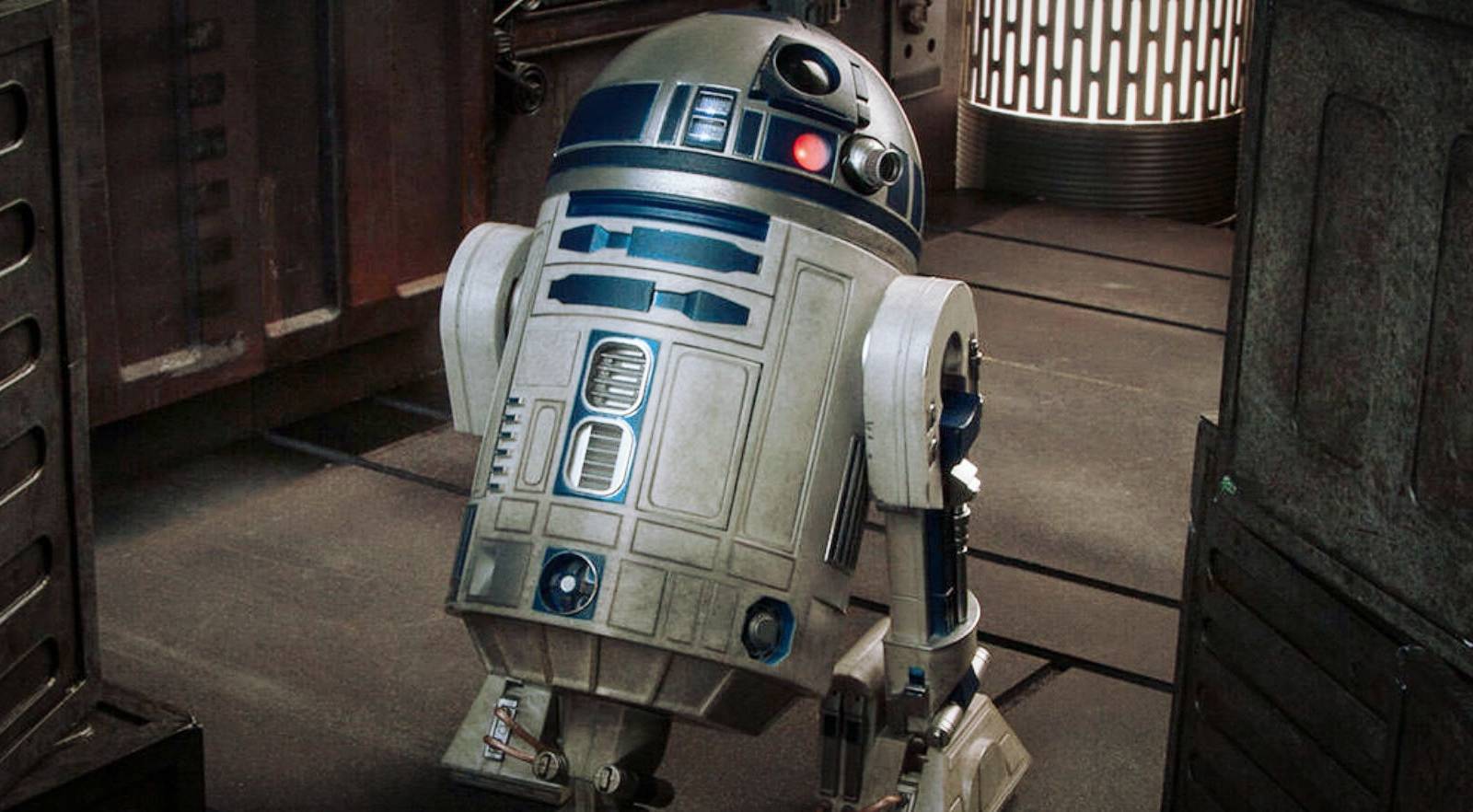 R2-D2 Prop Sells for $2.75 Million