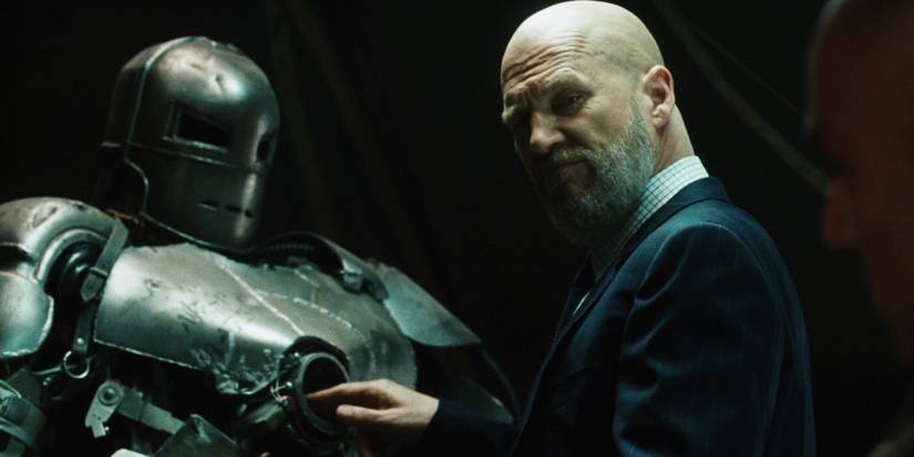 MCU: 10 Things That Don't Make Sense About The Iron Man Trilogy