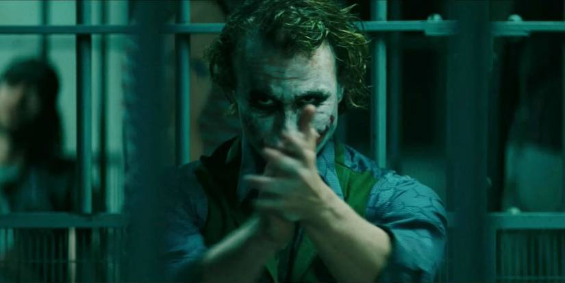 Joker's Strangest Quirk in The Dark Knight Has a Surprising Behind-the ...