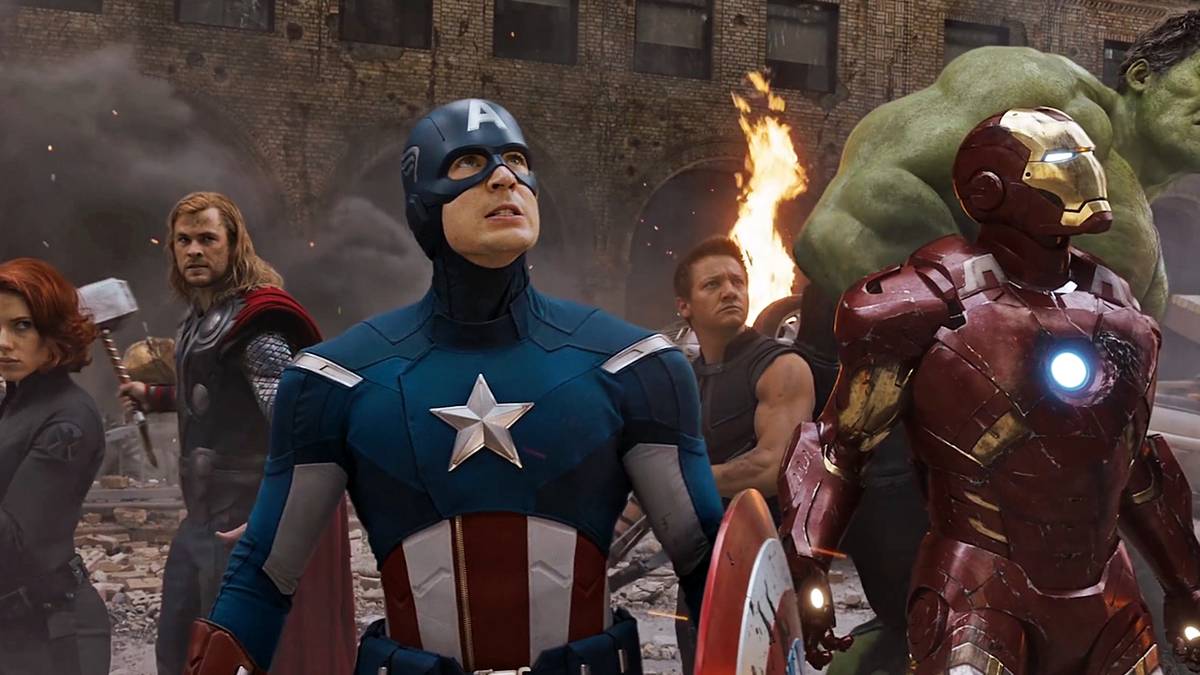 Why Most Avengers Are Unworthy to Lift Thor's Hammer