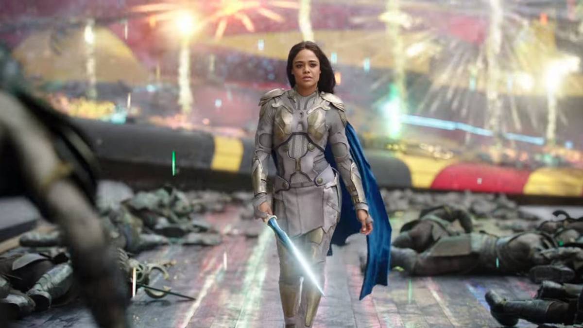 Tessa Thompson Reacts to Thor: Ragnarok's Valkyrie Making Marvel Comics ...