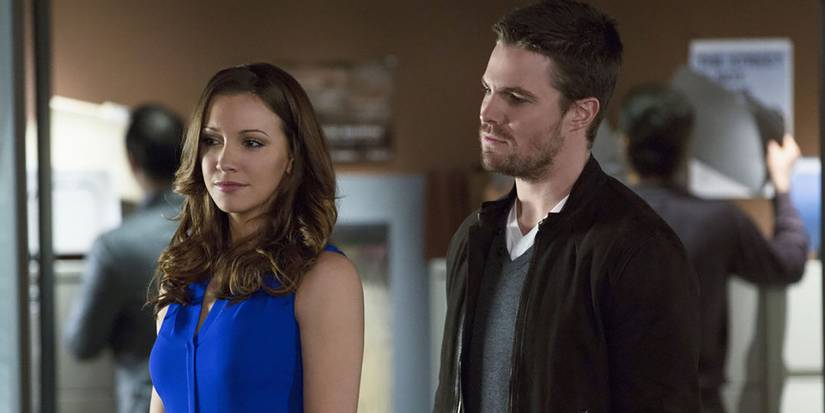 Arrow: 5 Reasons Felicity Is Perfect For Him (& 5 Reasons Black Canary Was)