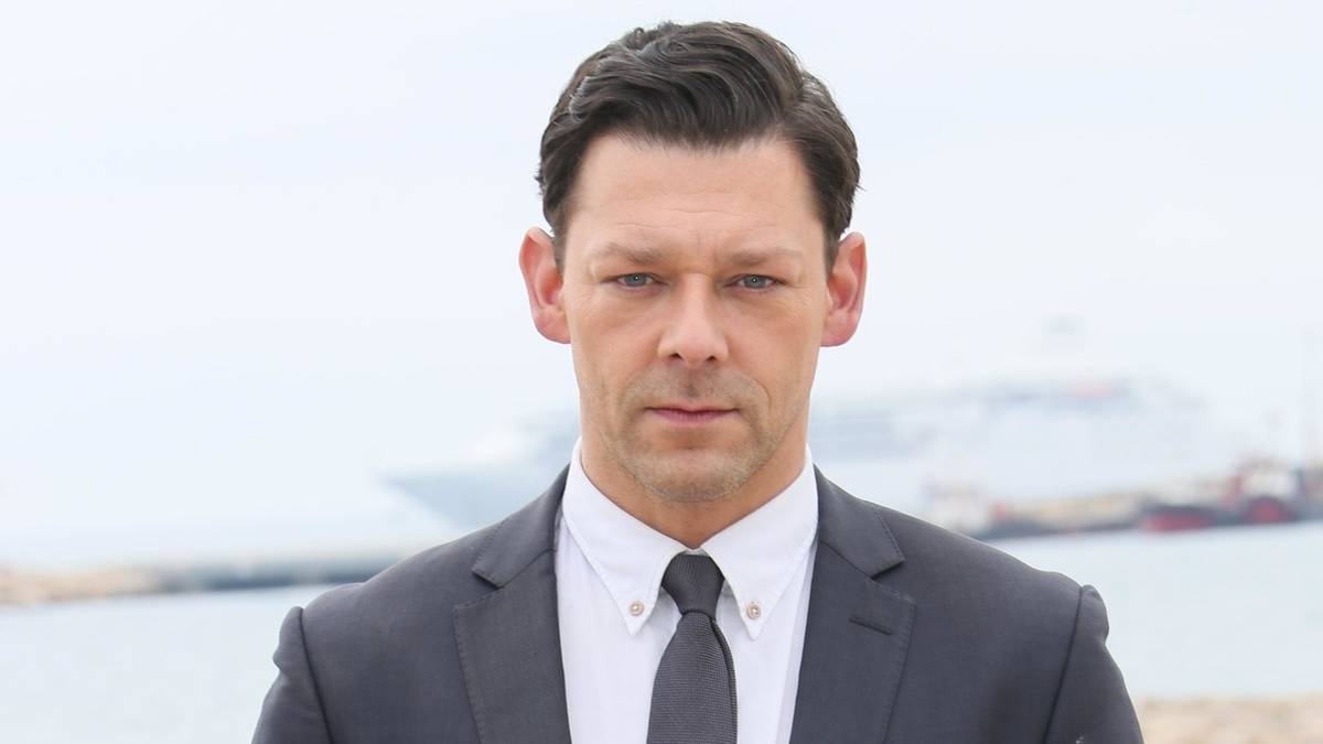 Netflix's Sabrina Series Casts Its Father Blackwood