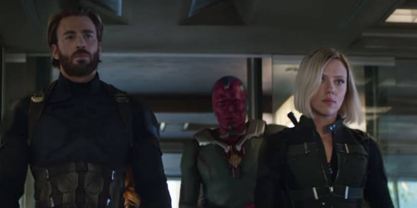 Vision Is Missing His Mind Stone in Avengers: Infinity War Promo