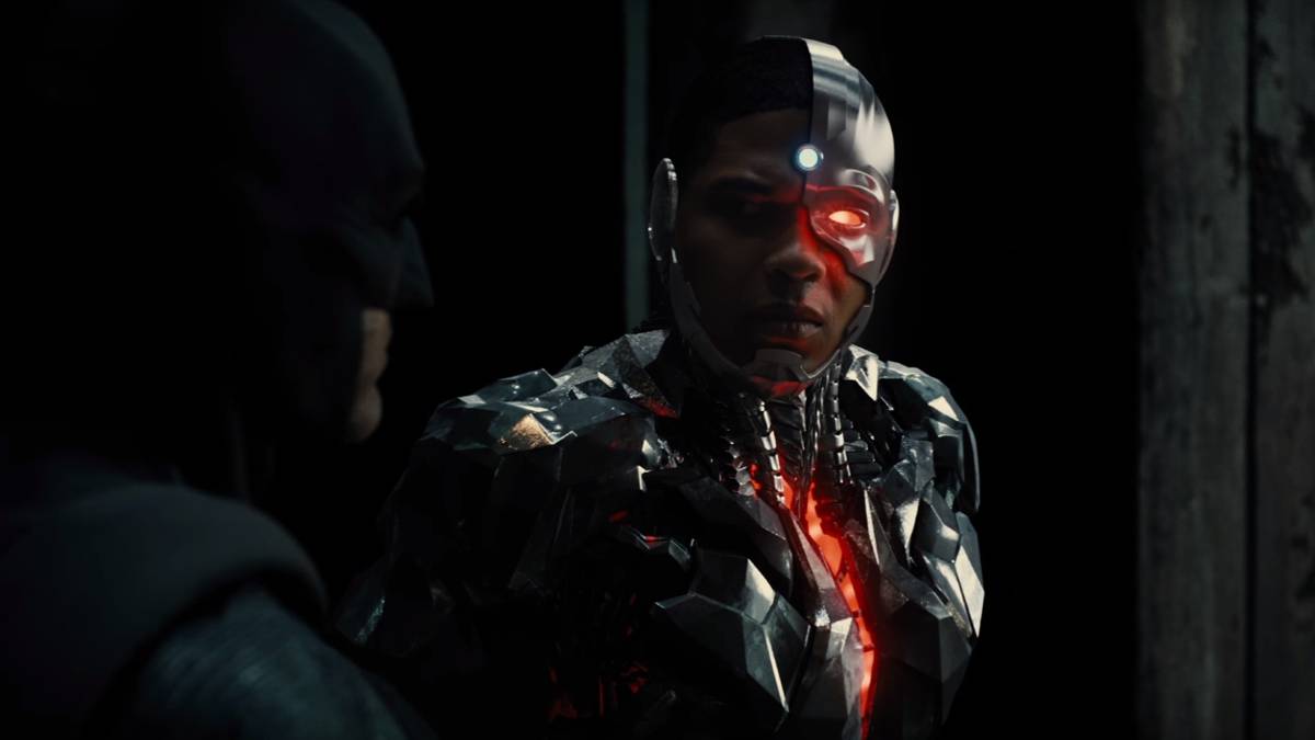 Ray Fisher Says He’s Not Quitting His Cyborg Role Anytime Soon