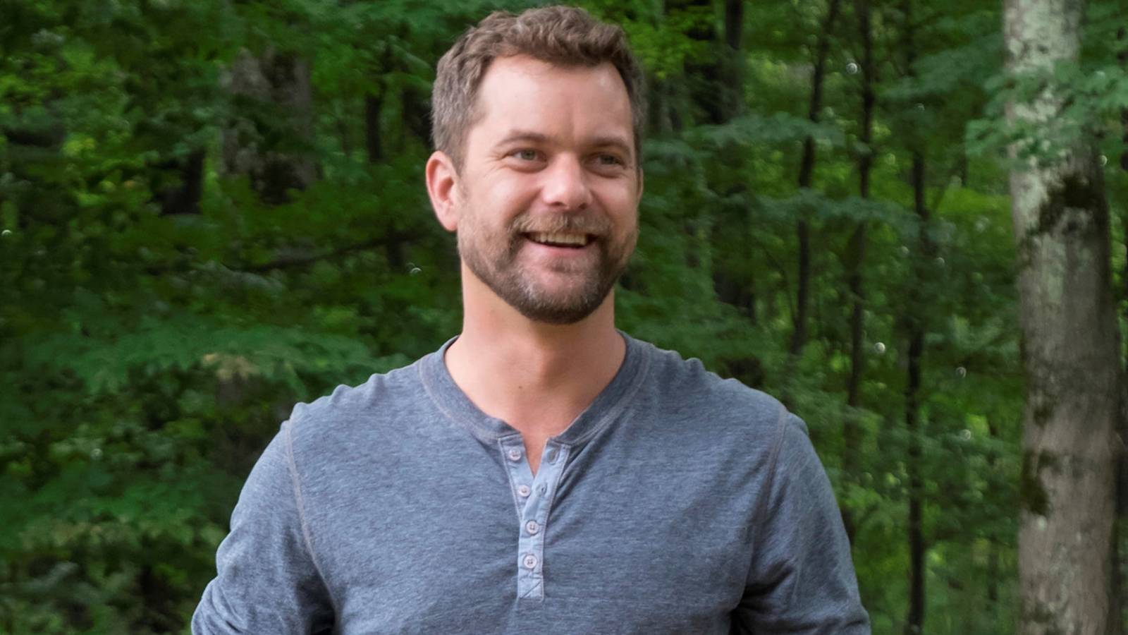 'My Beautiful Home Did Not Survive the Fires': Joshua Jackson Confirms ...
