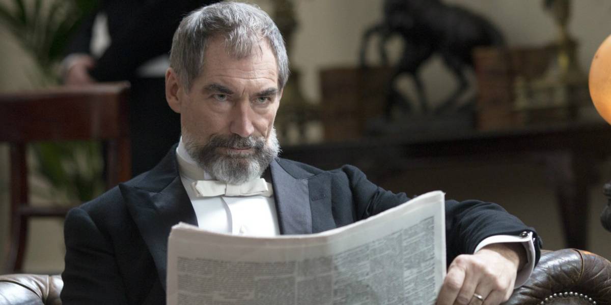 Timothy Dalton Joins the Cast of DC Universe's Doom Patrol as Dr. Niles ...