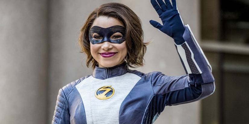 The Flash Season 5 Premiere Mentions the Justice League's Happy Harbor