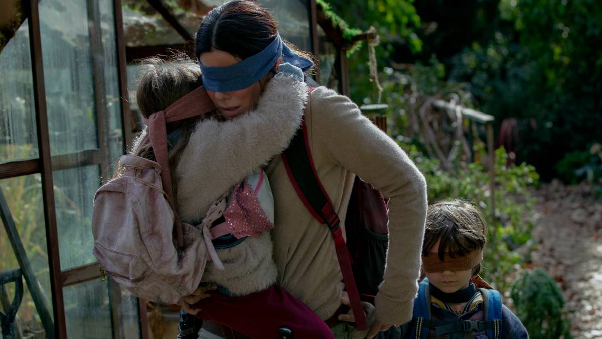 Sandra Bullock's Bird Box Releases First Trailer