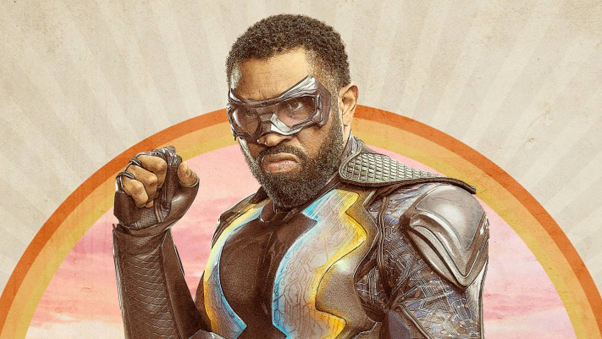 CW's Black Lightning Isn't Surprised About His Crisis on Infinite ...