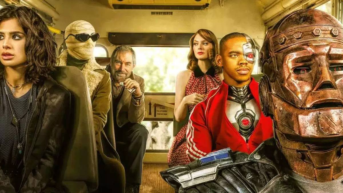Doom Patrol Meets the Old Team in New Promo