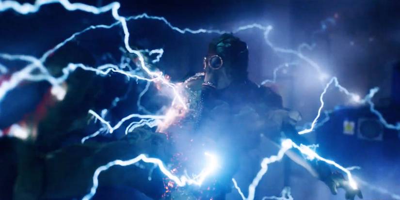 Stranger Things 3 Trailer Reveals Old Friends, New Foes & Raging Hormones