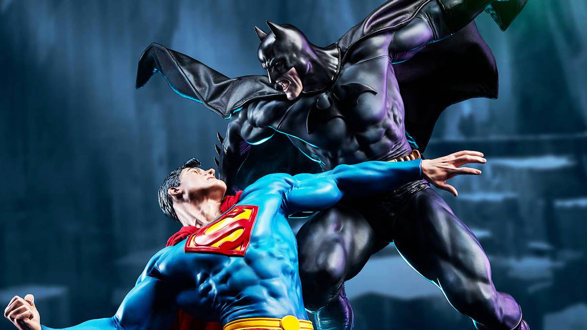 10 DC Comics Statues For Real Collectors