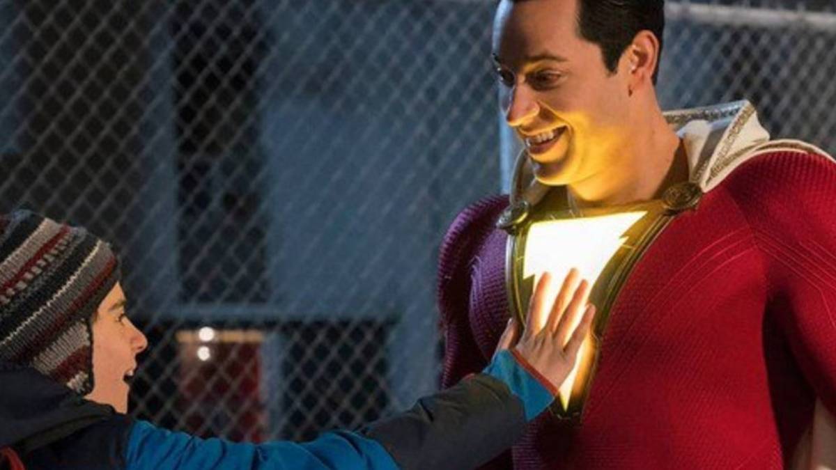 Shazam and Deadpool Are Similar Movies, Star Zachary Levi Explains