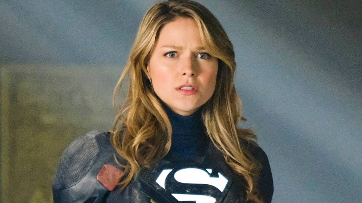 Supergirl's New Arrowverse Symbol and Suit, Explained