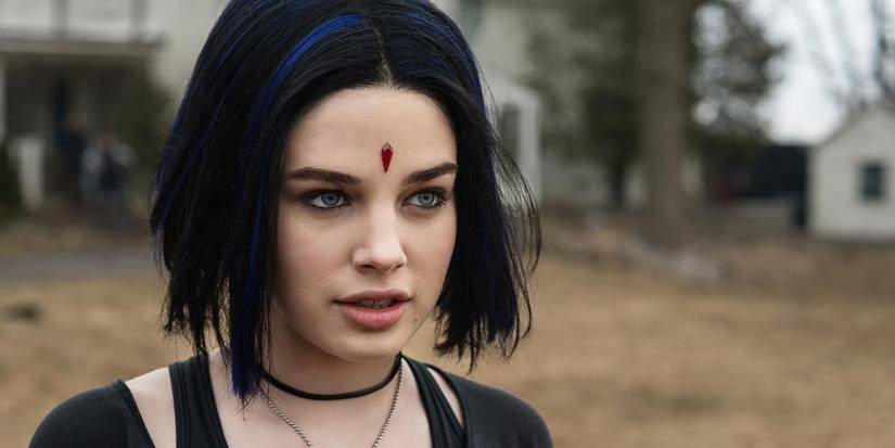 Titans Season 2 Premiere TV Review