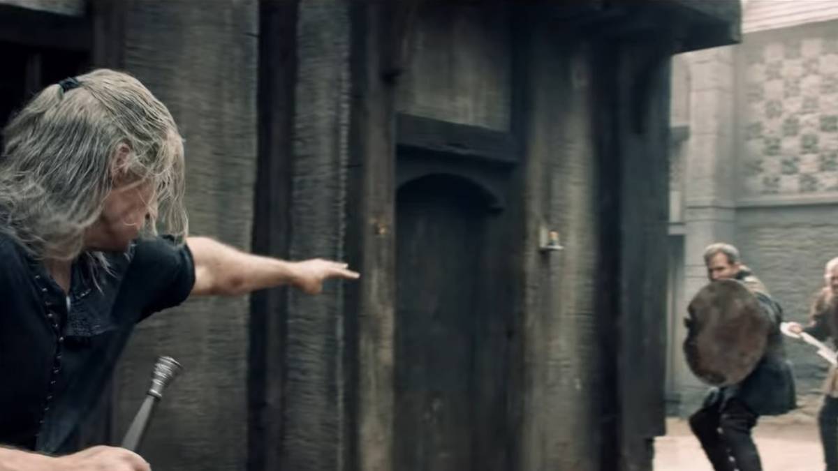 The Witcher's Henry Cavill Has a Surprising Stance on 'Toxic Fandom'