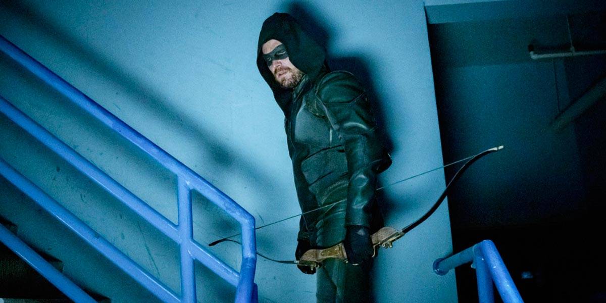 How Arrow's Season 8 Premiere Kick-Started Crisis & Destroyed Earth-2