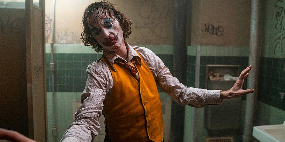 Joaquin Phoenix Chastises Reporter for Asking 'Old News' Joker Question