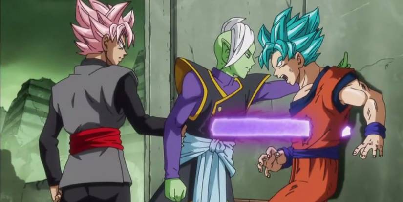 Dragon Ball: 10 Beatdowns Goku Should Have Never Survived
