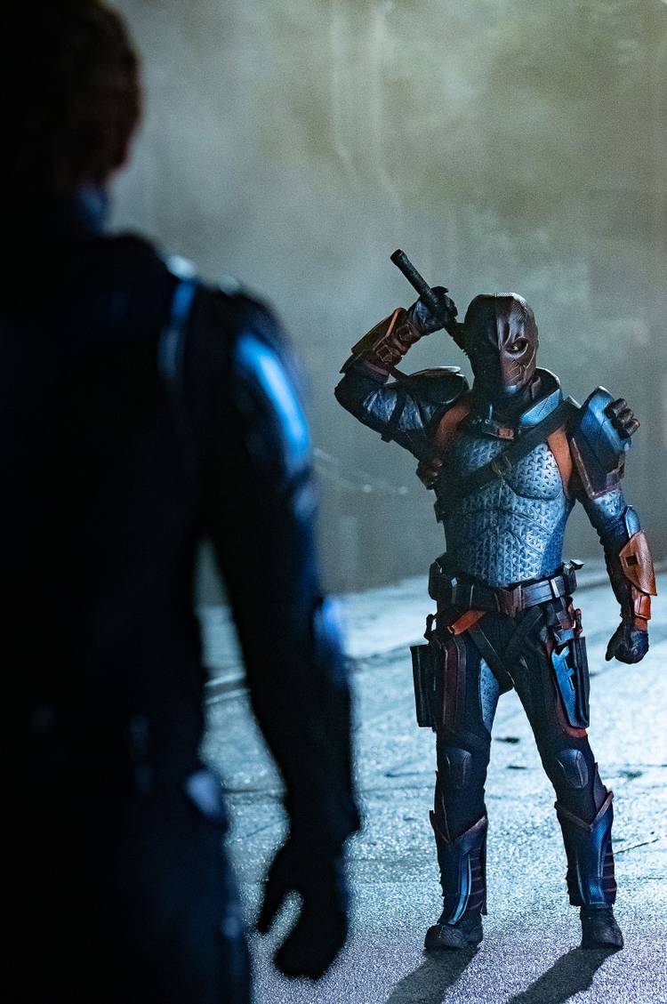 Nightwing's Titans Face Off Against Deathstroke in Season 2 Finale Photos