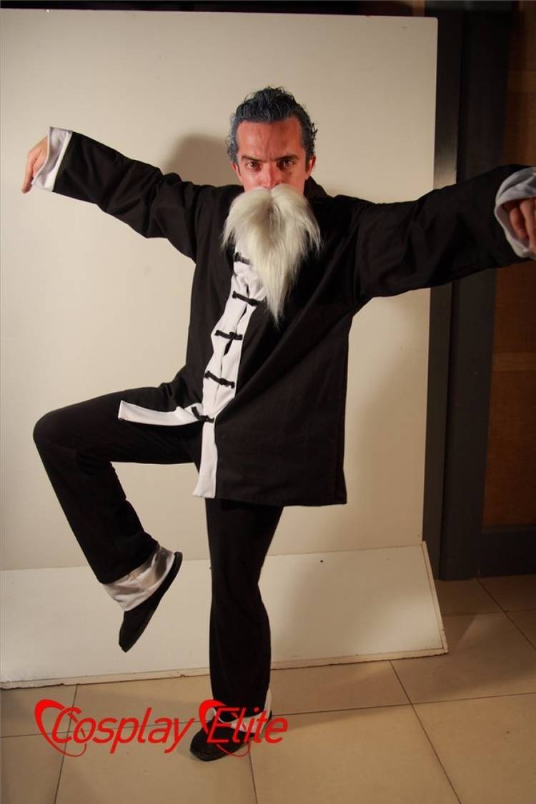 Dragon Ball: 10 Amazing Master Roshi Cosplays That Look Just Like The Anime