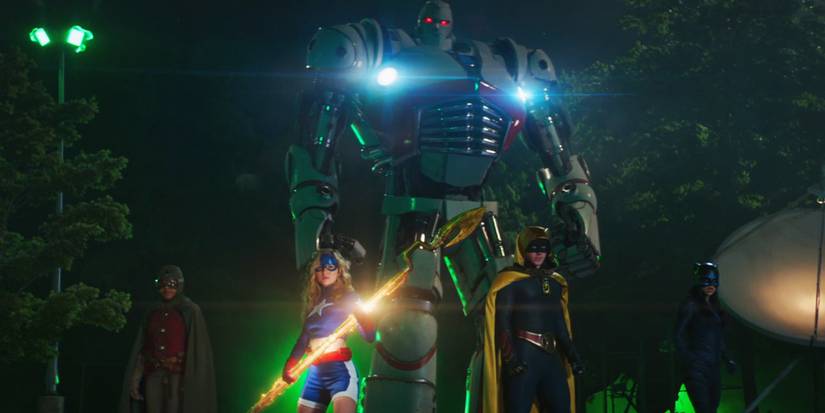 Stargirl: Smallville's JSA Episodes Will Get You Prepared for New Series