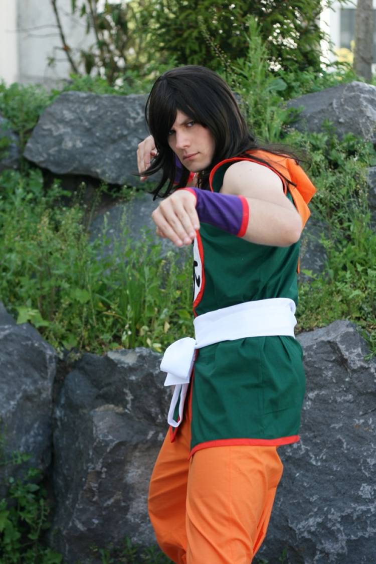 Dragon Ball: 10 Amazing Yamcha Cosplays That Look Just Like The Anime