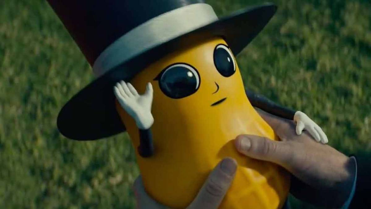 Mr. Peanut Devours Baby Nut in Horrifying Fan Art