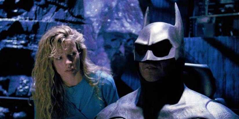 Tim Burton's Batman: 10 Major Changes The Movie Made From The Comics
