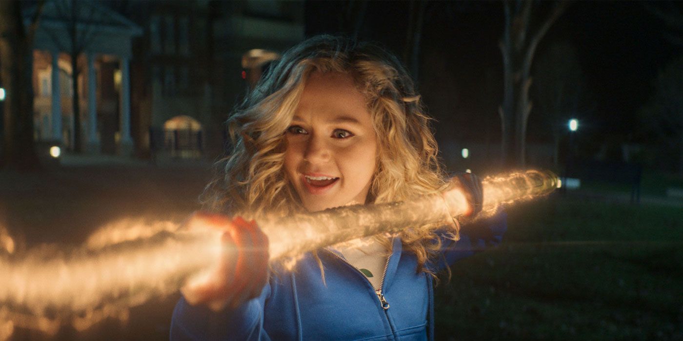 Stargirl: BTS Fight Scene Footage Reveals the Real-World Cosmic Staff