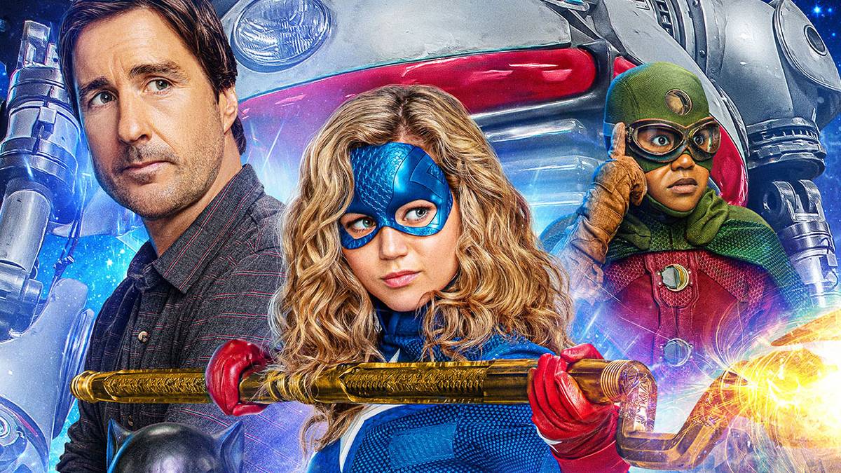 Stargirl Photos Reveal the True Size of the STRIPE Armor