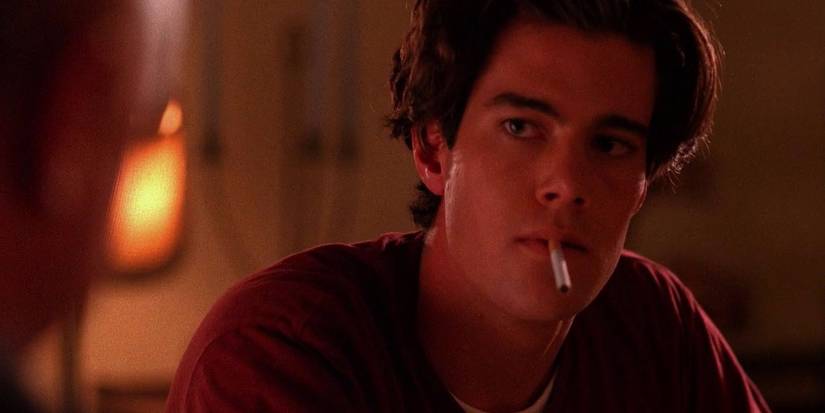 Twin Peaks: A Guide to Untangling the Characters of the Knotty Series