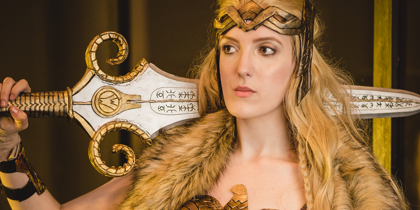 10 Hippolyta Cosplay That Look Just Like The Wonder Woman Movie