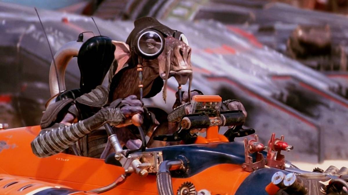 Star Wars: How a Storm Wrecked Phantom Menace's Podracers