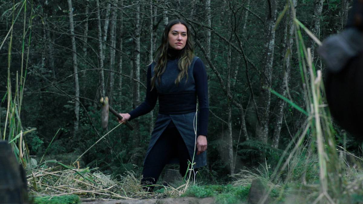 The 100: Two Characters Shockingly Cross the Line