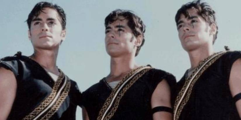 30 Power Rangers You Totally Crushed On (And What They Look Like Now)