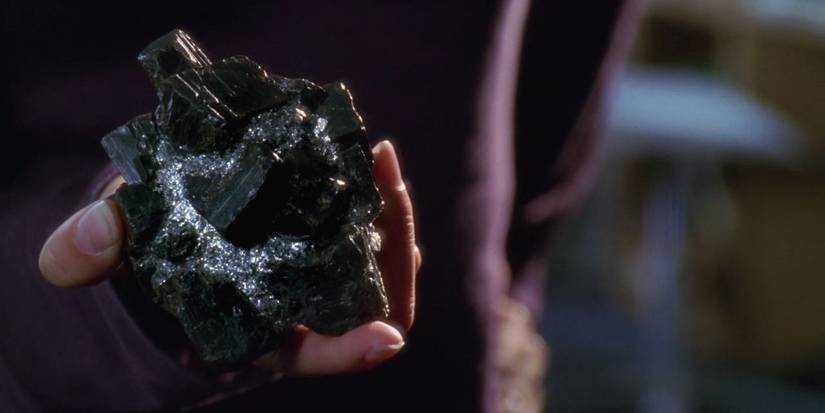 10 Strongest Types Of Kryptonite & What They Do To Superman
